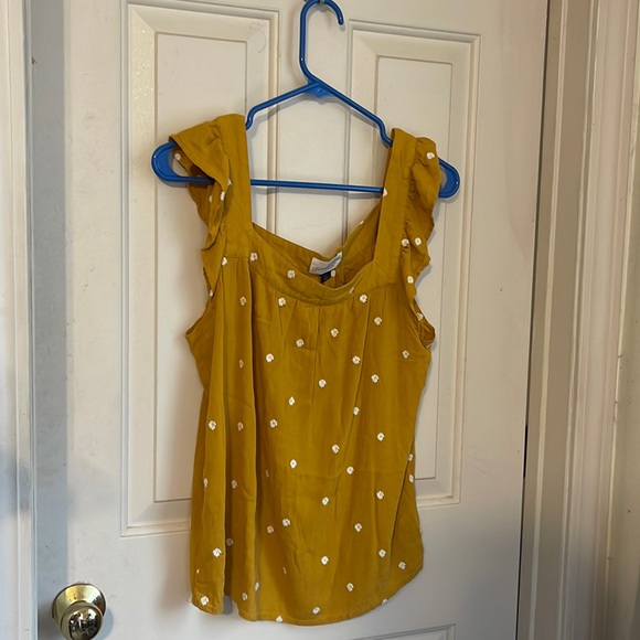 Universal Thread | Tops | Universal Thread Mustard Yellow Flowy Top ...